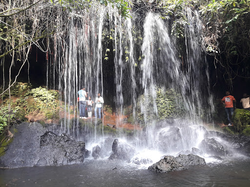 Explore The Nyakasura Caves | Amabere Ga Nyina Mwiru | Uganda Tour