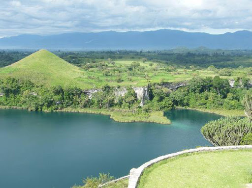 Explore The Nyakasura Caves | Amabere Ga Nyina Mwiru | Uganda Tour